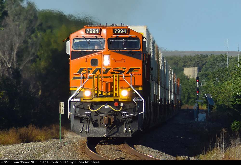 BNSF 7994 westbound BNSF intermodal train